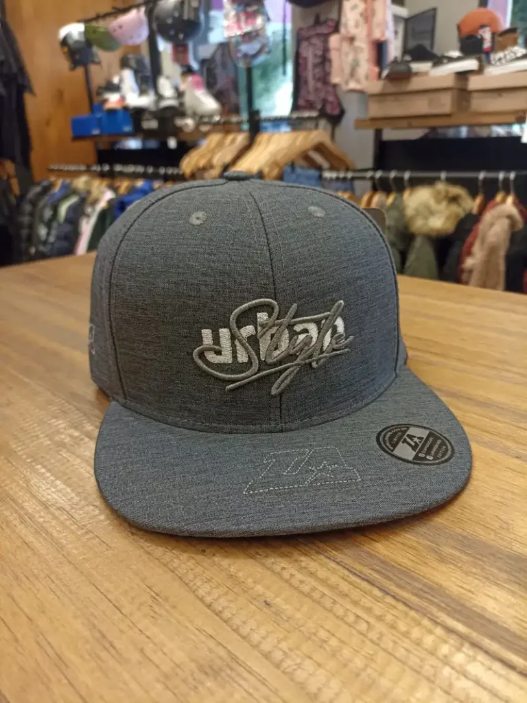 Gorra Layners Style Signature - CNC Store